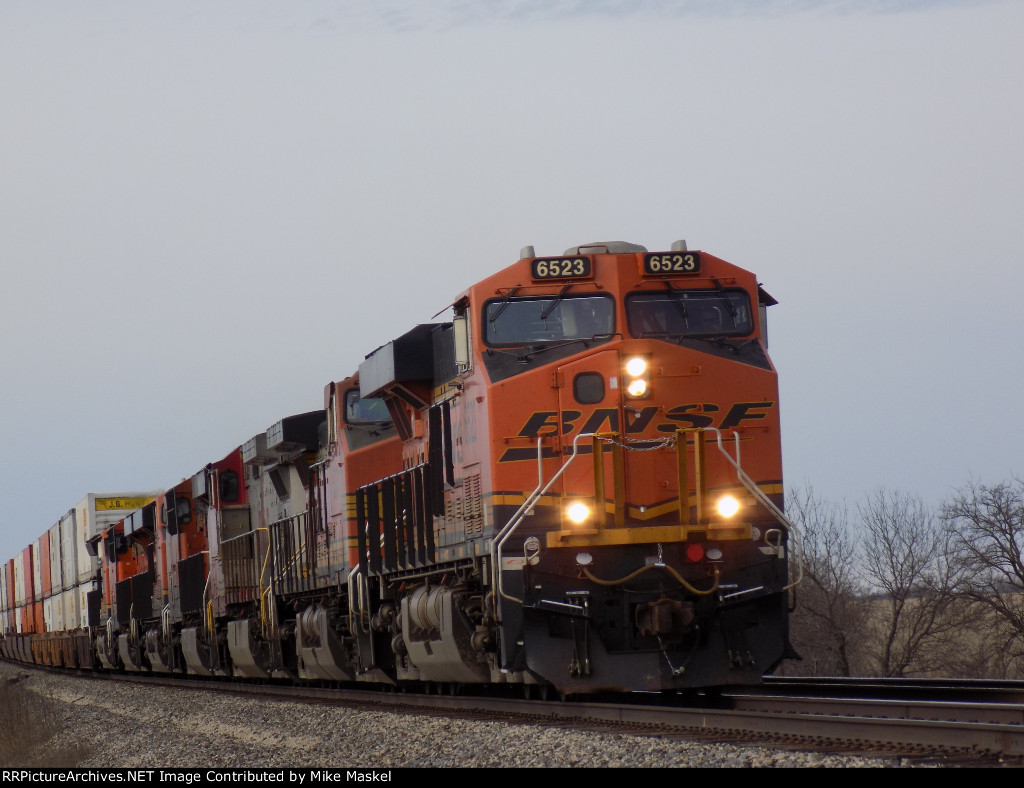 BNSF 6523